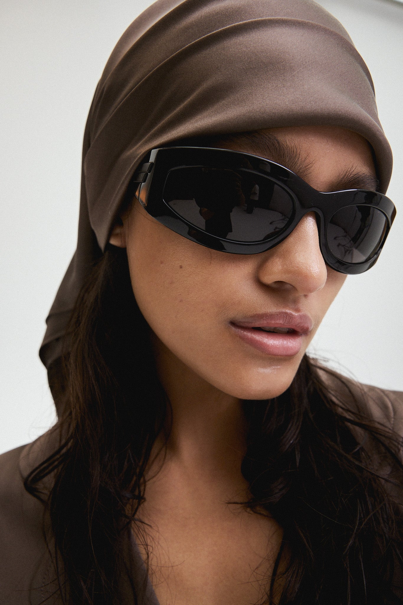 The Signature Scarf Silk – Doze
